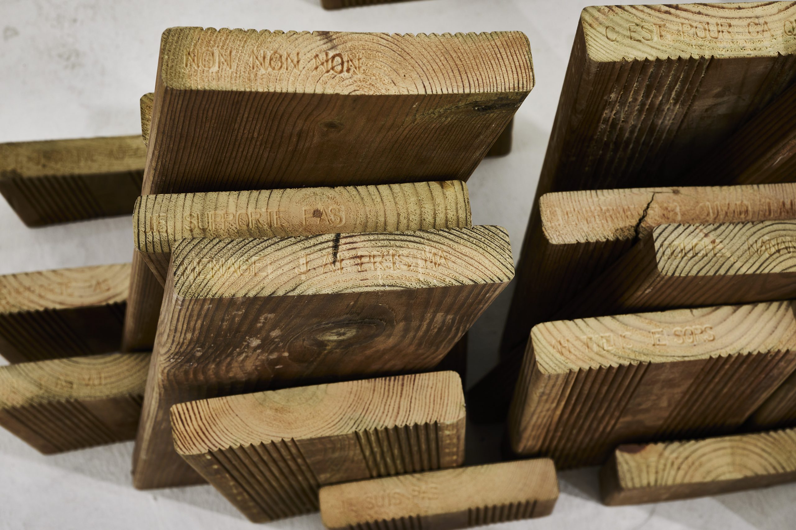 Ahram Lee – LÉCHER LA PEAU DE LA PASTÈQUE 수박 겉 핥기 | Château de Servières